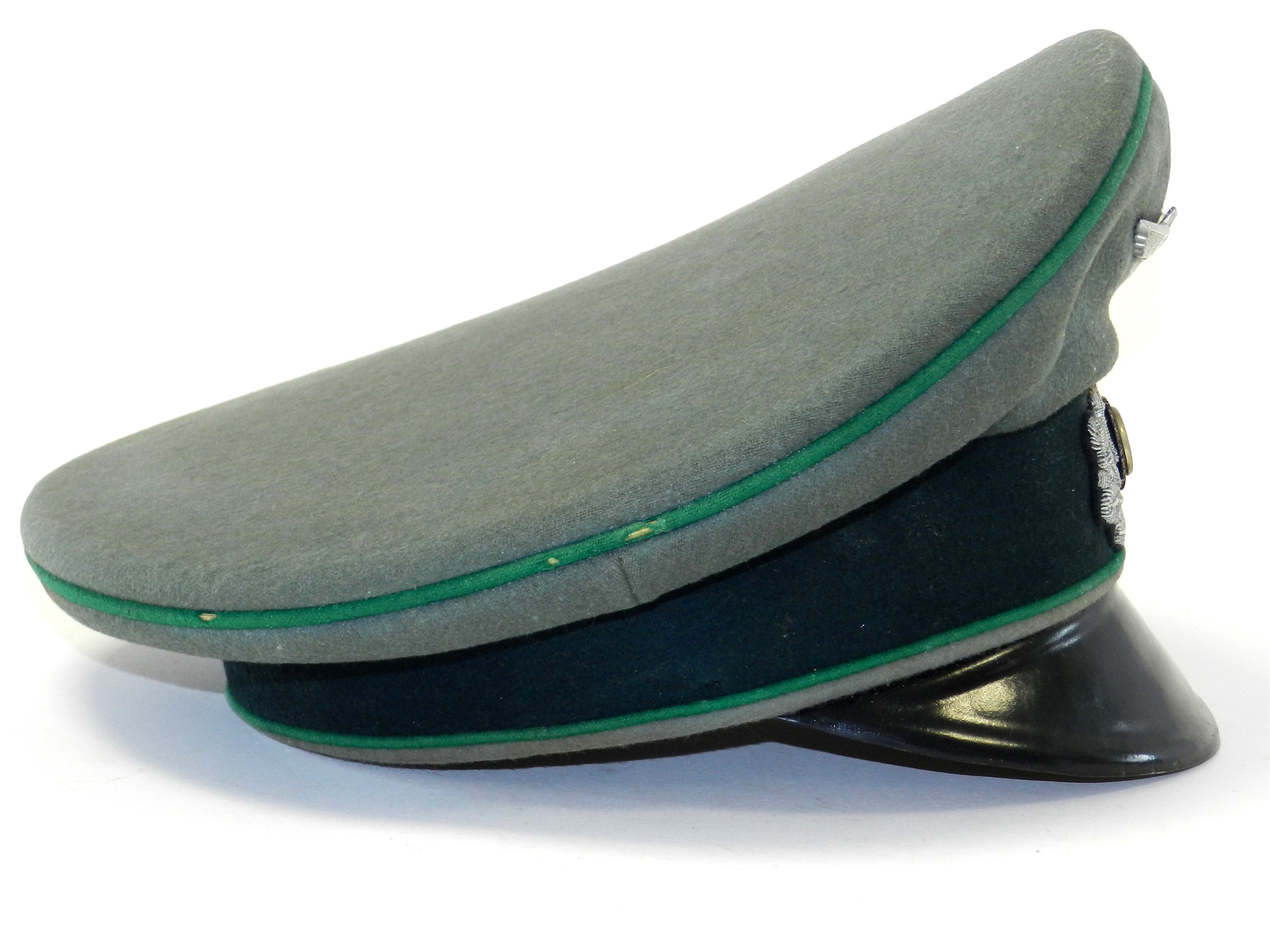 Lot 444 - A German Third Reich Army Jager officer’s
