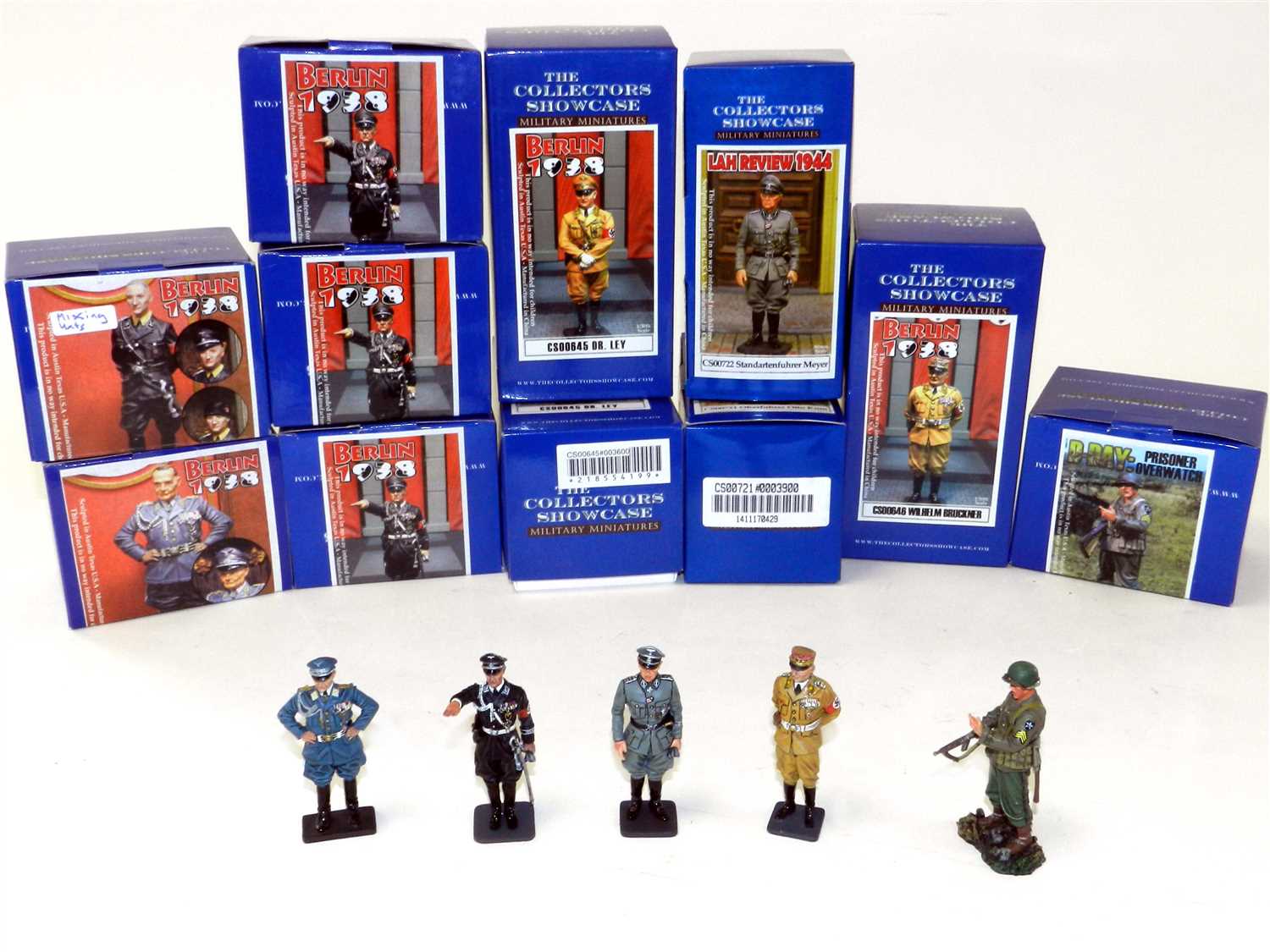 The Collectors Showcase mostly “Berlin 1938” series 60mm... | Barnebys