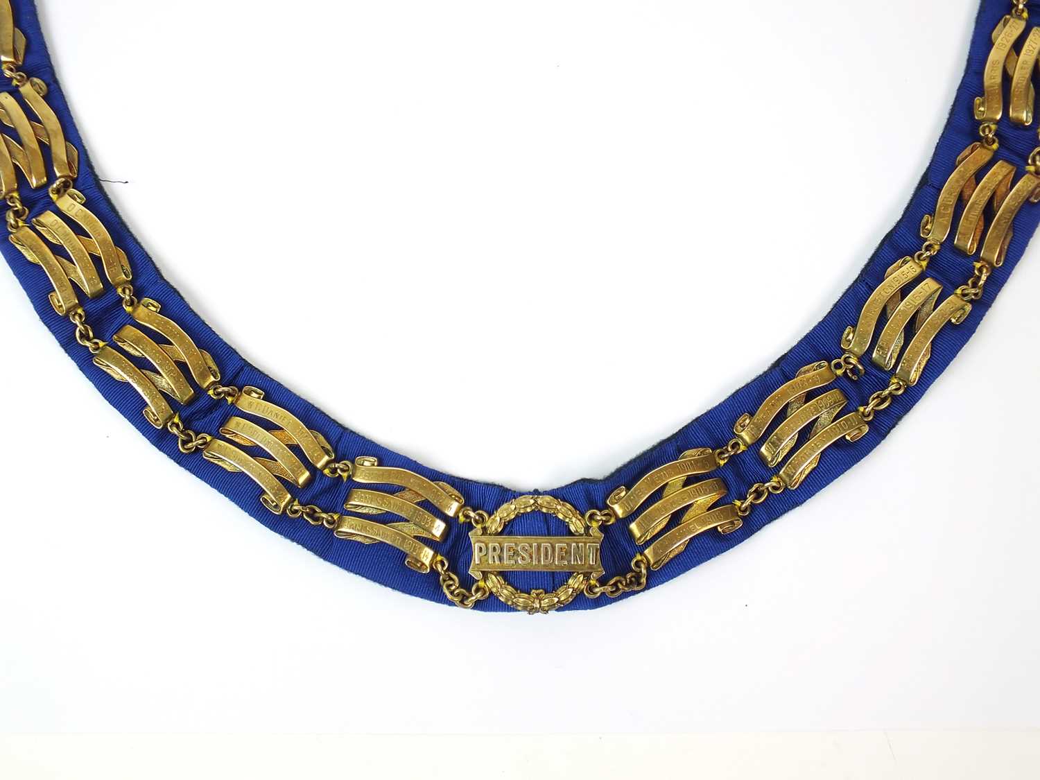 A 'President' chain of office | Barnebys