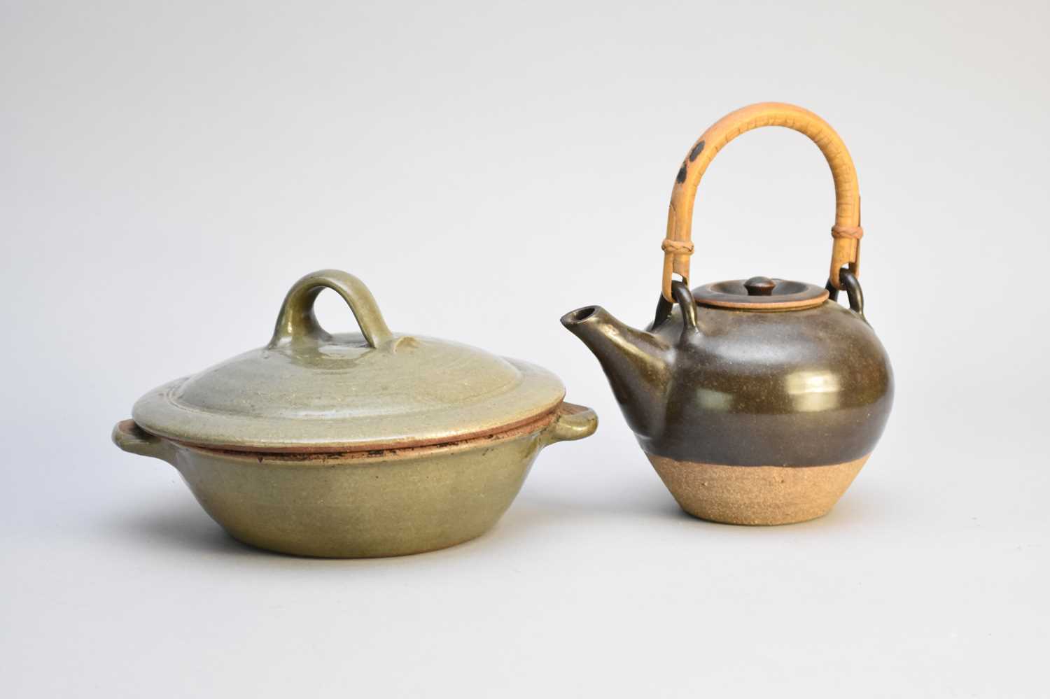 Leach Pottery teapot and cover and dish and cover | Barnebys
