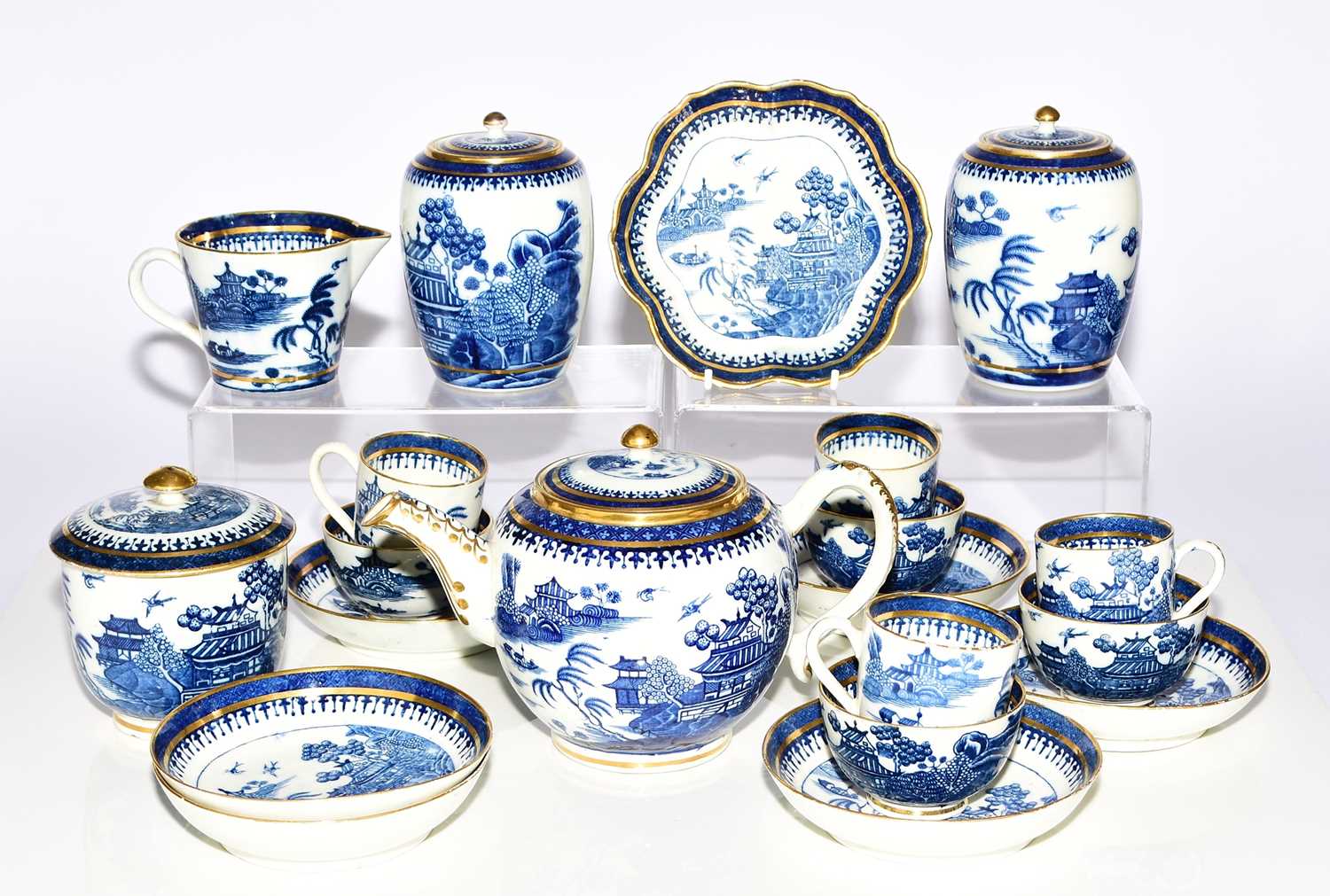 Lot 147 - Caughley 'Willow Nankin' tea and coffee