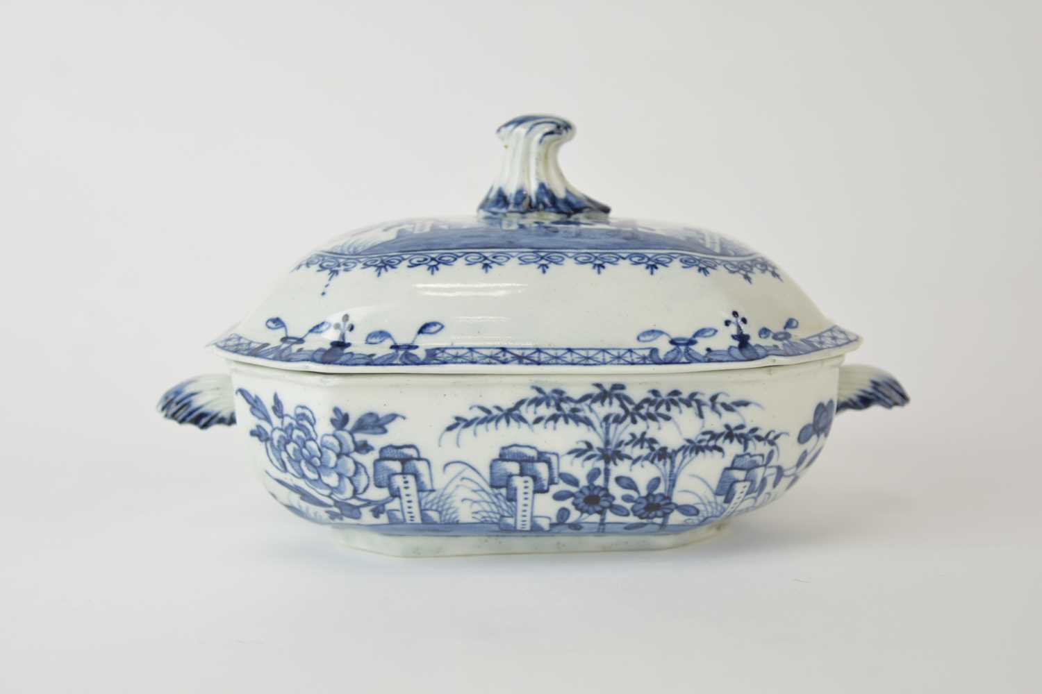 A rare and unrecorded Caughley tureen and cover,